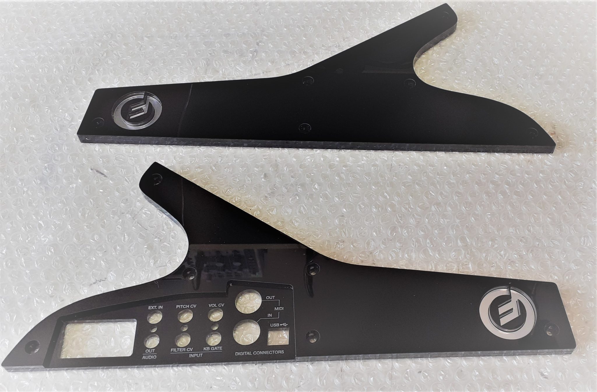 Replacement end cheeks Moog Sub Phatty | Antech Systems