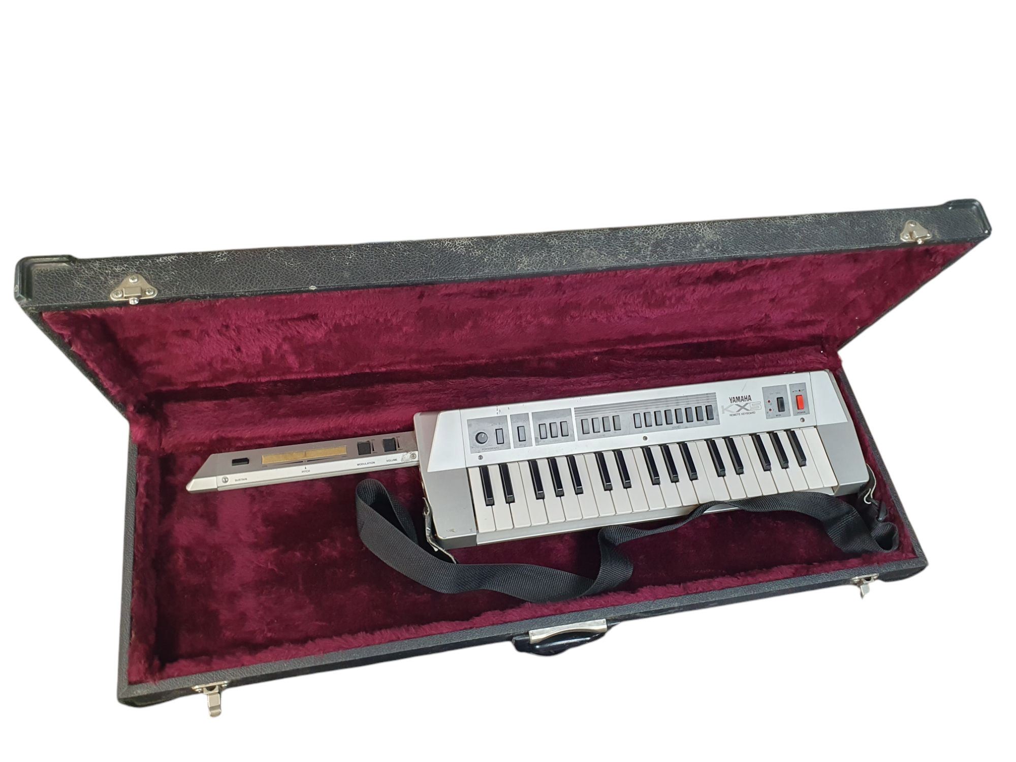 Yamaha KX5 Remote keyboard / “keytar” midi controller | Antech Systems